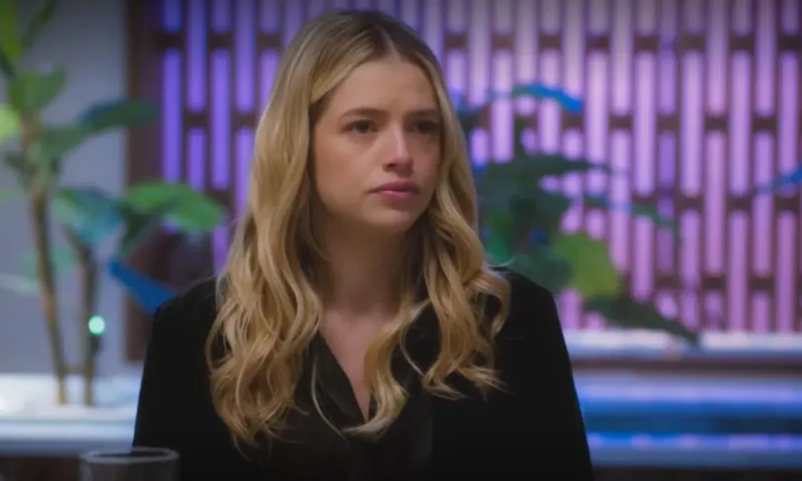 Graça perde pose de boa moça leva surra de cinto em 'Terra e Paixão'