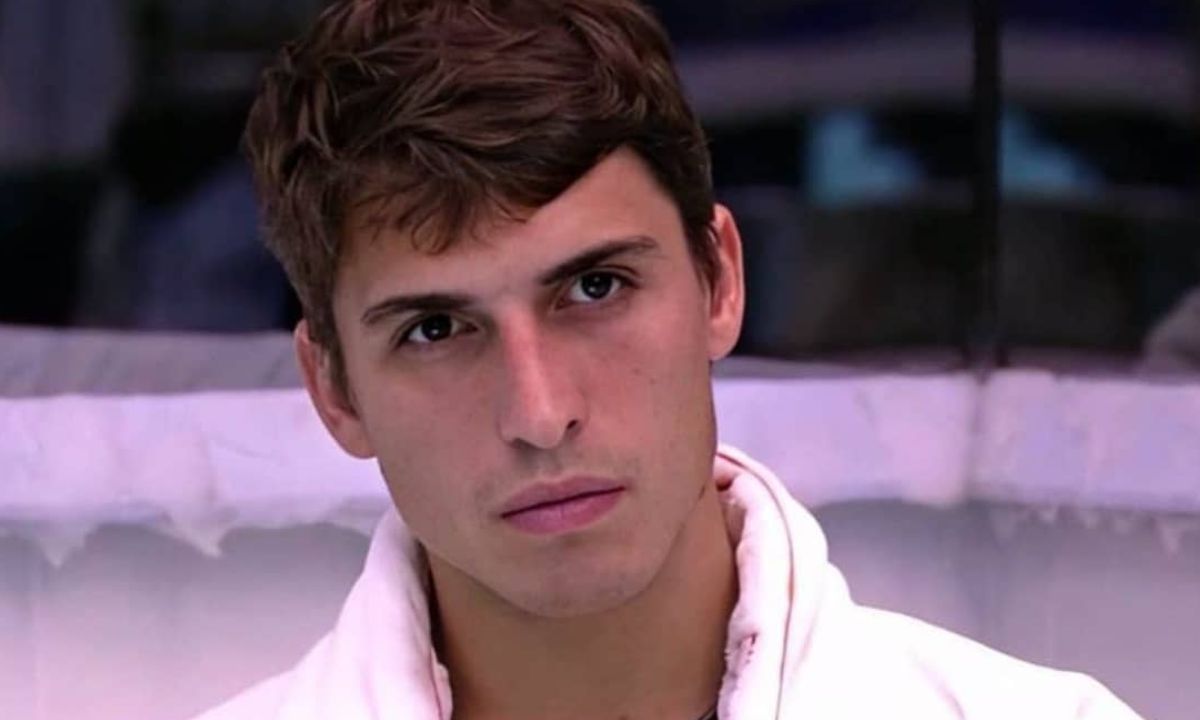Ex-BBB Felipe Prior é condenado a seis anos de prisão por estupro