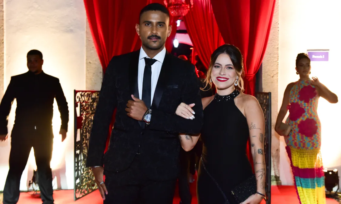 Lucas Pizane revela convite para trio de Léo e torcida por Davi no BBB