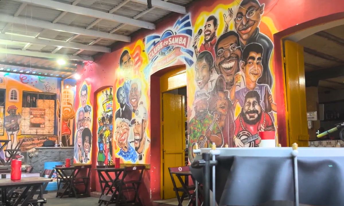 Conheça cinco sambas para dançar até cansar em Salvador