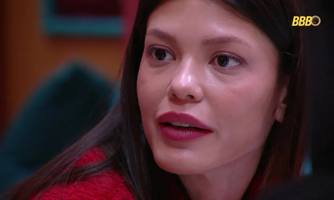 BBB 25: mãe de Vitória Strada rebate ex-amiga: 'Puro interesse'