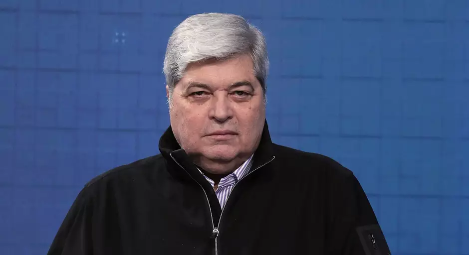 Datena deixa 'rombo' no SBT após saída repentina e gera crise no canal Datena deixa 'rombo' no SBT após saída repentina e gera crise no canal
