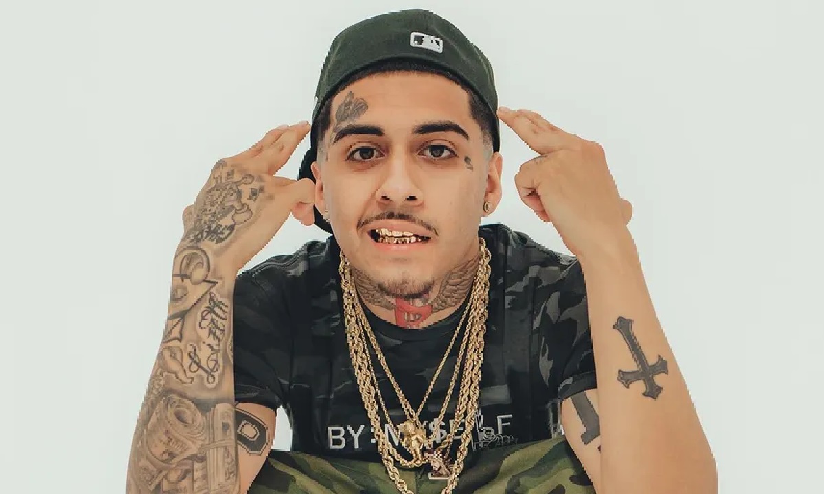 Rapper é encontrado morto na prisão após ser detido por porte de arma