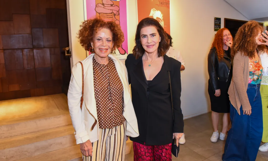 Maitê Proença surge quase irreconhecível em estreia de Marisa Orth