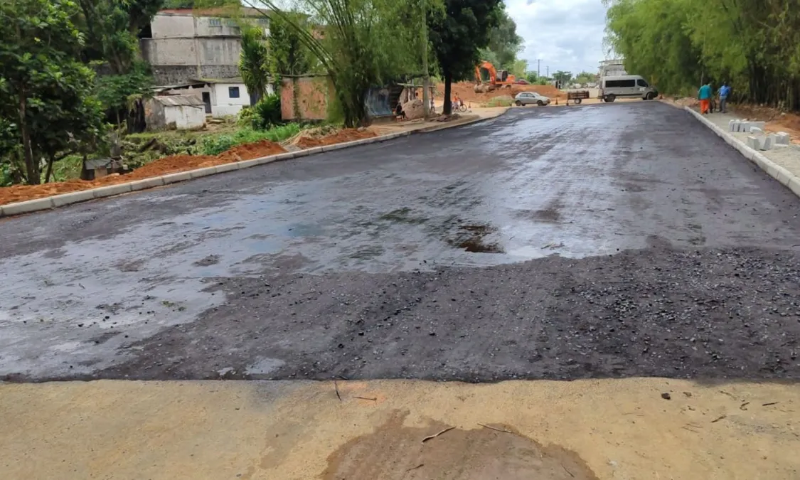 Obras de reparo de cratera no Derba estão em fase final, diz Seinfra