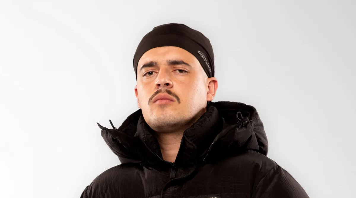 Rapper Fleezus lança single 'Reis e Rainhas'; ouça