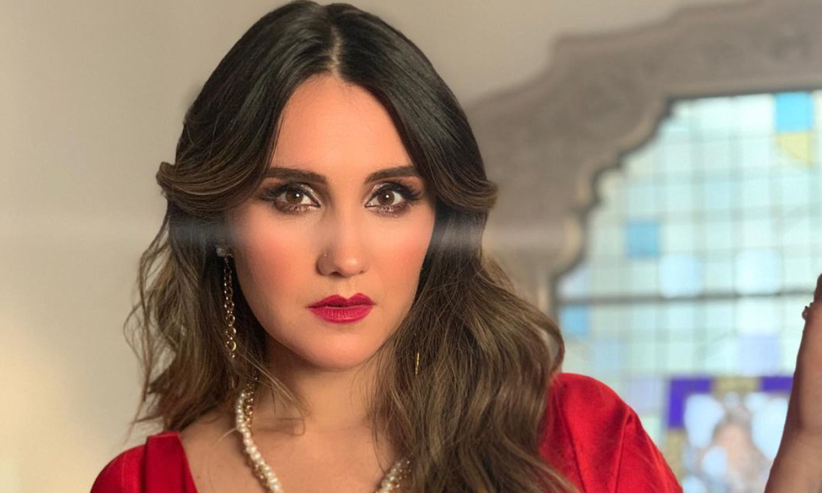 Dulce Maria volta ao ruivo para o retorno de RBD; veja transformação
