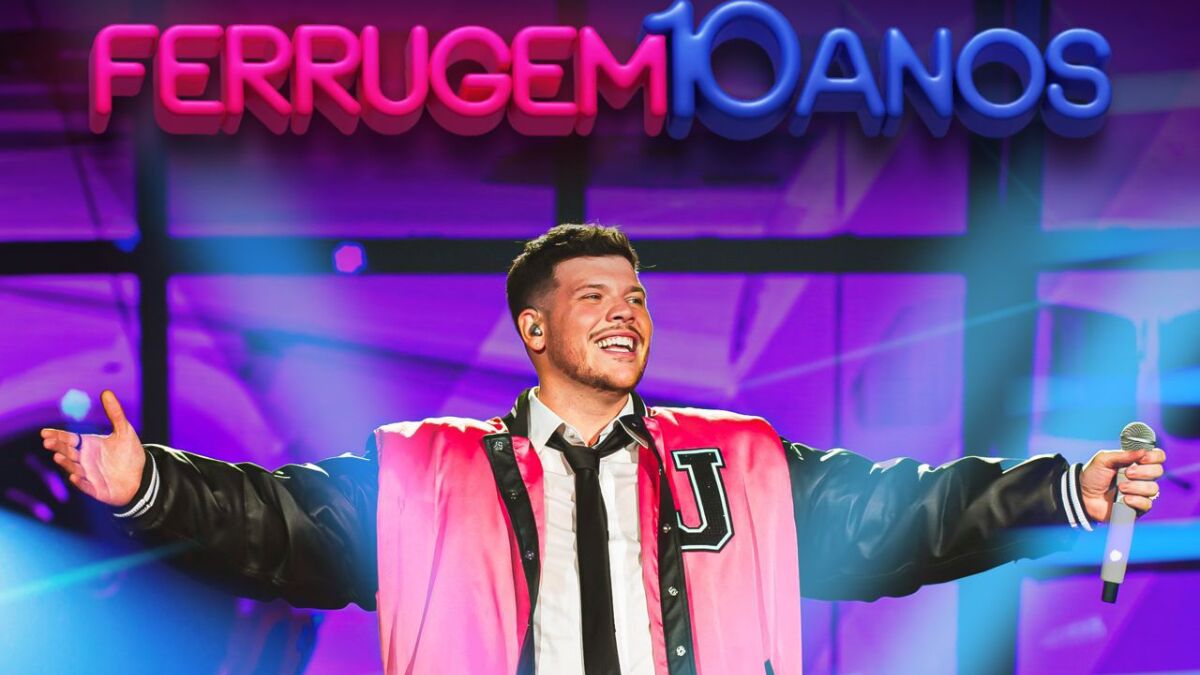 Ferrugem estreia turnê de 10 anos de carreira na Bahia