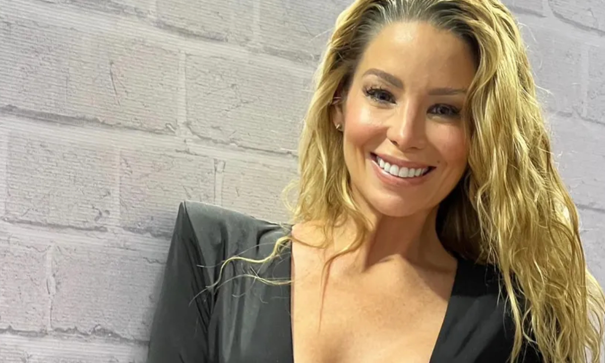 Danielle Winits volta às novelas após oito anos