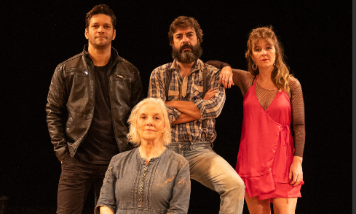 Espetáculo Tom na Fazenda volta à Salvador com Denise Del Vecchio