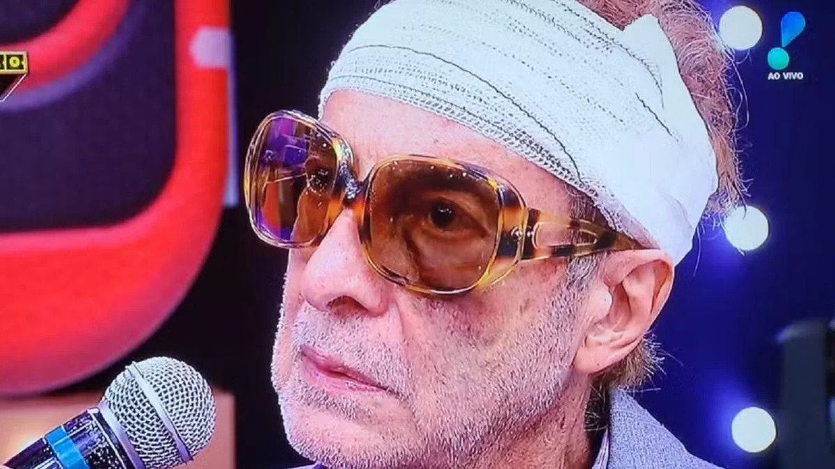Estilista Ronaldo Esper conta que foi agredido durante invasão
