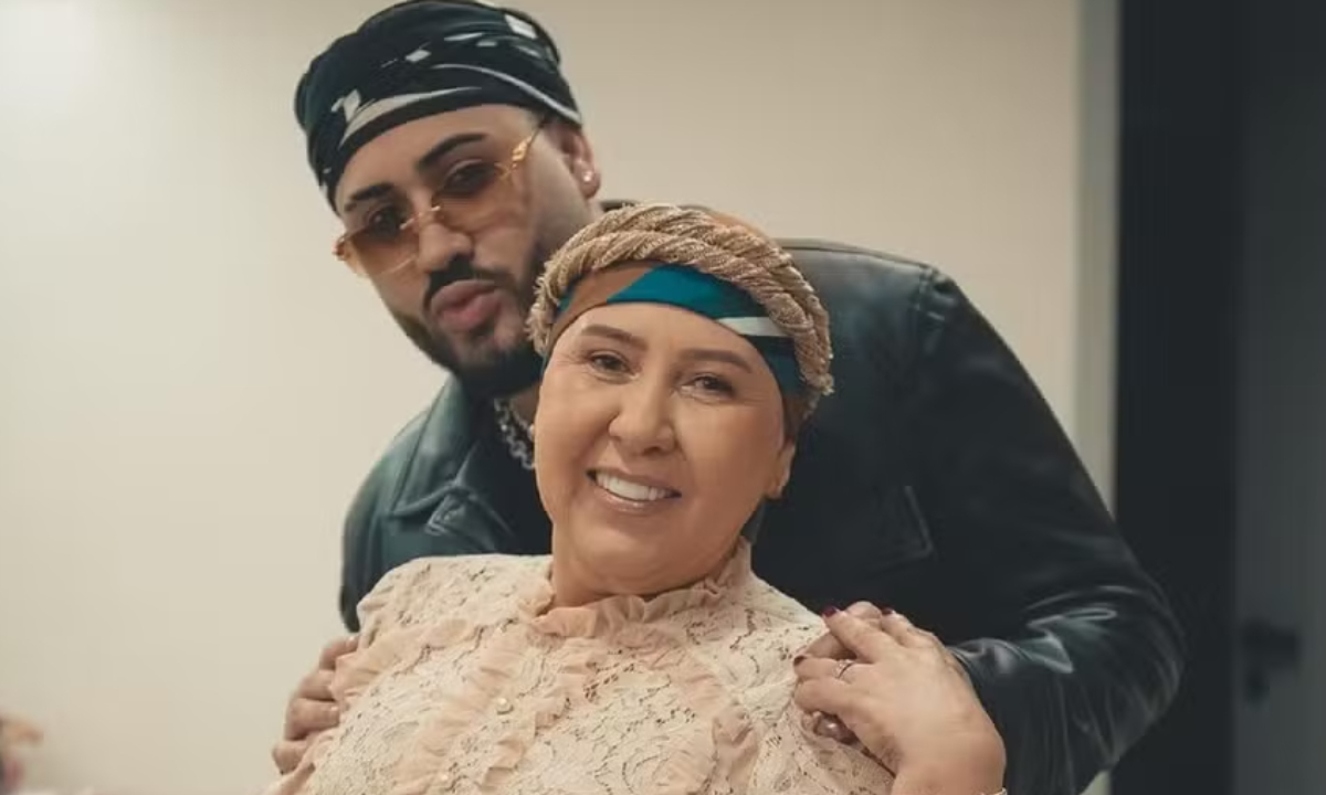 Kevinho volta a música após pausa para cuidar da mãe com câncer