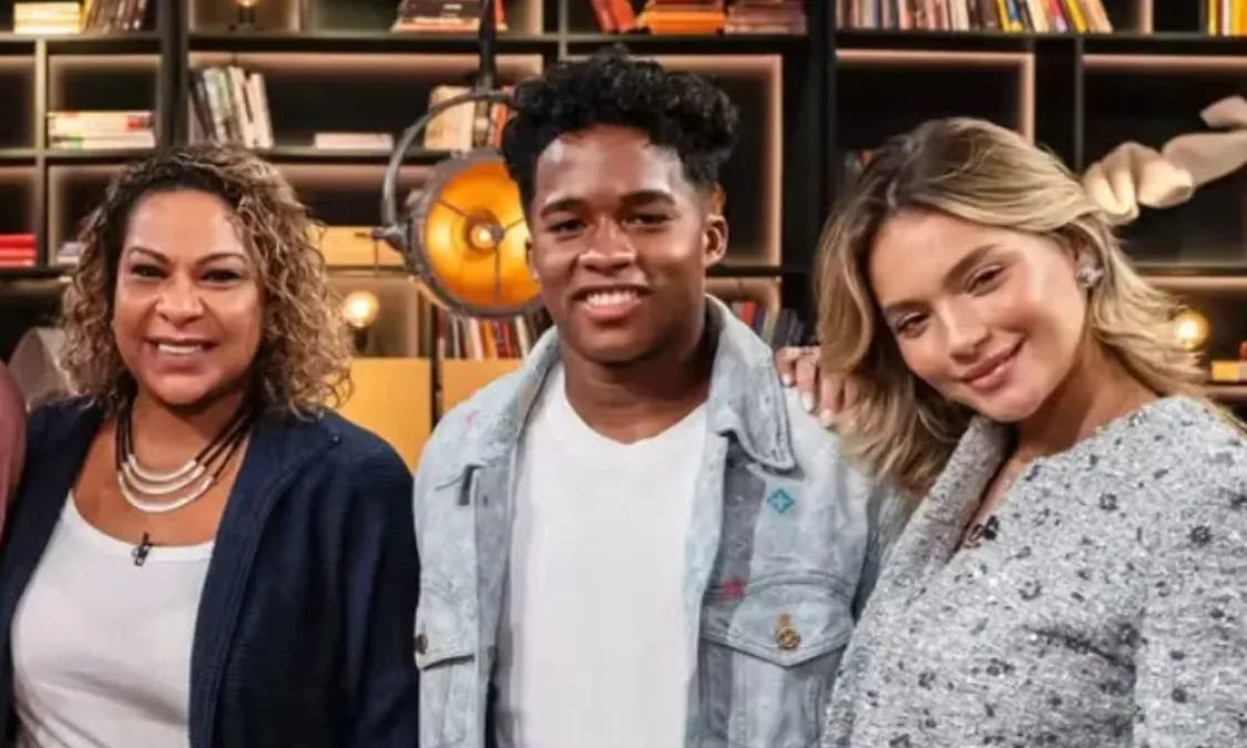 Mãe de Endrick ganha presente de luxo da nora Gabriely Miranda