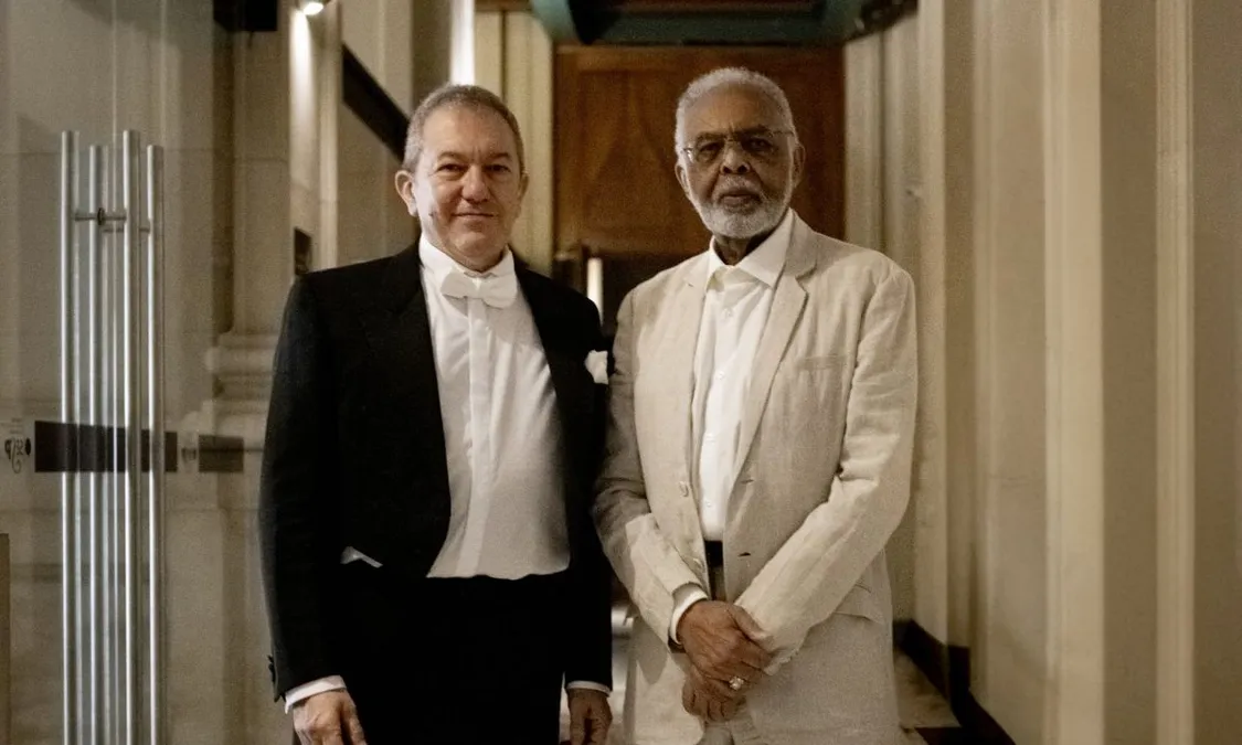 Gilberto Gil reúne 150 artistas em ópera na Concha Acústica