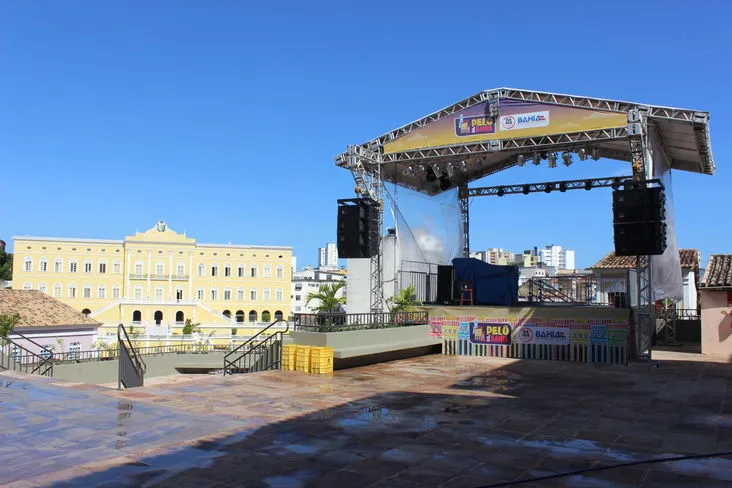 Pelourinho terá shows de samba junino, forró e dj no fim de semana