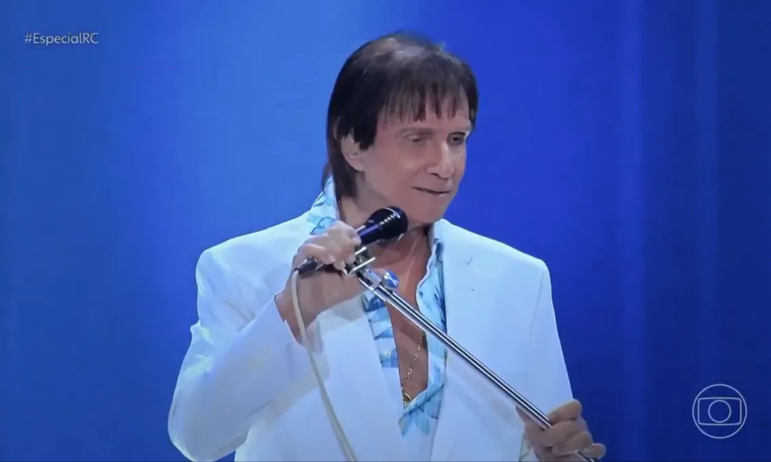 Roberto Carlos apresenta último especial de fim de ano da TV Globo