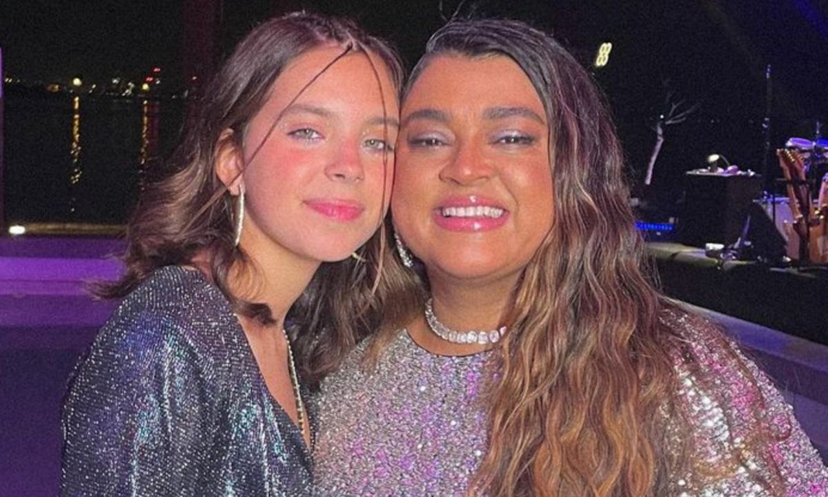 Flor Gil faz homenagem a cantora Preta Gil: 'Eu penso em você'