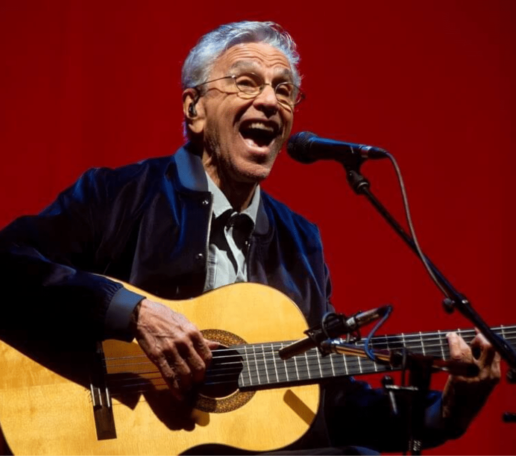 Caetano Veloso receberá título 'doutor honoris causa' pela Universidade ...