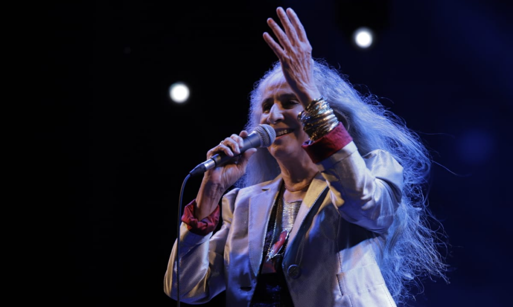 Ingressos para show de Maria Bethânia em Salvador esgotam em duas horas; usuários reclamam de ...