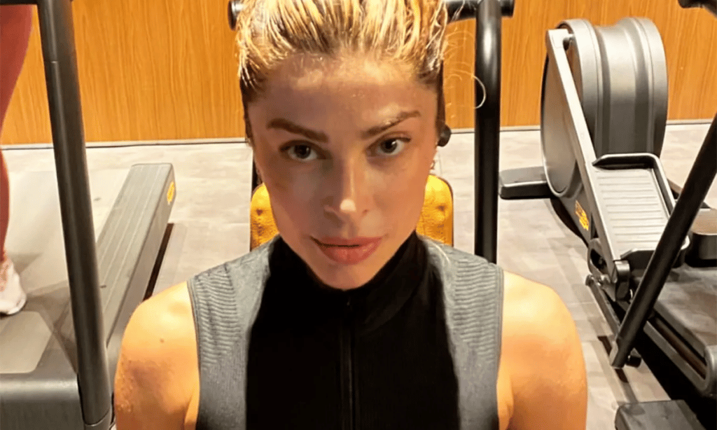 Grazi Massafera entrega segredo de corpo definido: 'Treino todo dia'