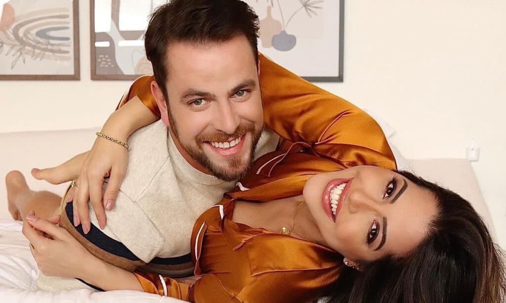 Laís Caldas e Gustavo Marsengo vetam ex-BBBs na lista de padrinhos de ... Laís Caldas e Gustavo Marsengo vetam ex-BBBs na lista de padrinhos de ...