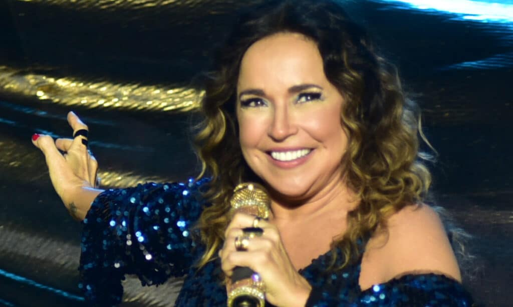 Daniela Mercury manda mensagem ao presidente Lula no Festival Virada ...